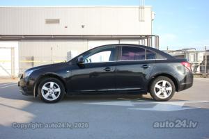 Melns Chevrolet Cruze 2012 Tallina, ar dzinēja tilpumu 1.80 L un nobraukumu 124 tūkst. km par 4900 €, foto 6 vietnē AUTOMOTO.COM.LV