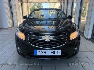 Melns Chevrolet Cruze 2014 Tallina, ar dzinēja tilpumu 1.80 L un nobraukumu 159 tūkst. km par 4499 €, foto 3 vietnē AUTOMOTO.COM.LV