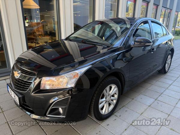 Black Chevrolet Cruze 2014 in Tallinn, with an engine capacity of 1.80 L and mileage of 159 thousand km for 4499 €, photo 3 on AUTOMOTO.COM.LV