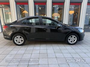 Melns Chevrolet Cruze 2014 Tallina, ar dzinēja tilpumu 1.80 L un nobraukumu 159 tūkst. km par 4499 €, foto 6 vietnē AUTOMOTO.COM.LV