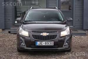 Melns Chevrolet Cruze 2013 Liepāja, ar dzinēja tilpumu 2.00 L un nobraukumu 205 tūkst. km par 4300 €, foto 3 vietnē AUTOMOTO.COM.LV