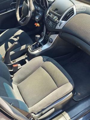 Melns Chevrolet Cruze 2013 Klaipėda, ar dzinēja tilpumu 2.00 L un nobraukumu 243 tūkst. km par 1800 €, foto 14 vietnē AUTOMOTO.COM.LV