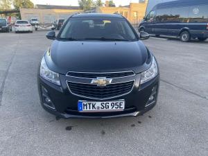Black Chevrolet Cruze 2013 in Telschi, with an engine capacity of 1.70 L and mileage of 281 thousand km for 2500 €, photo 9 on AUTOMOTO.COM.LV