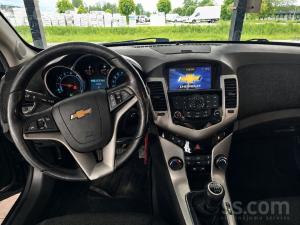 Melns Chevrolet Cruze 2013 Rīga, ar dzinēja tilpumu 1.40 L un nobraukumu 287 tūkst. km par 2200 €, foto 7 vietnē AUTOMOTO.COM.LV