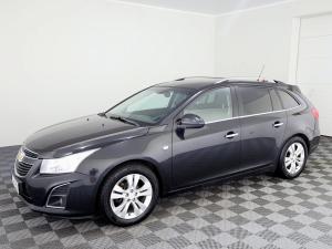 Черный Шевроле Круз 2013 в Таллин, объемом двигателя 1.80 л и пробегом 332 тыс. км за 2499 €, фото 3 на AUTOMOTO.COM.LV