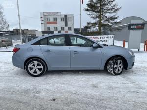 Zils Chevrolet Cruze 2011 Marijampole, ar dzinēja tilpumu 1.80 L un nobraukumu 110 tūkst. km par 3699 €, foto 8 vietnē AUTOMOTO.COM.LV