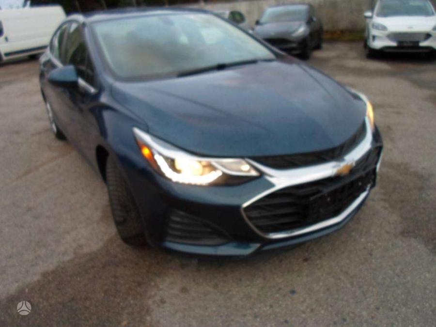 Blue Chevrolet Cruze 2021 in Siauliai, with an engine capacity of 1.40 L and mileage of 112 thousand km for 6950 €, photo 1 on AUTOMOTO.COM.LV