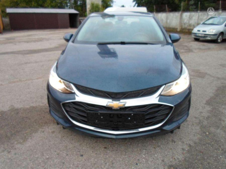 Blue Chevrolet Cruze 2021 in Siauliai, with an engine capacity of 1.40 L and mileage of 112 thousand km for 6950 €, photo 9 on AUTOMOTO.COM.LV