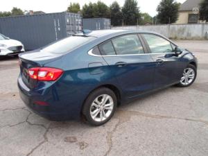 Blue Chevrolet Cruze 2021 in Siauliai, with an engine capacity of 1.40 L and mileage of 112 thousand km for 6950 €, photo 12 on AUTOMOTO.COM.LV