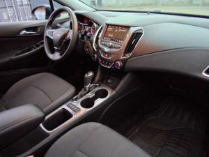 Blue Chevrolet Cruze 2021 in Siauliai, with an engine capacity of 1.40 L and mileage of 112 thousand km for 6950 €, photo 29 on AUTOMOTO.COM.LV