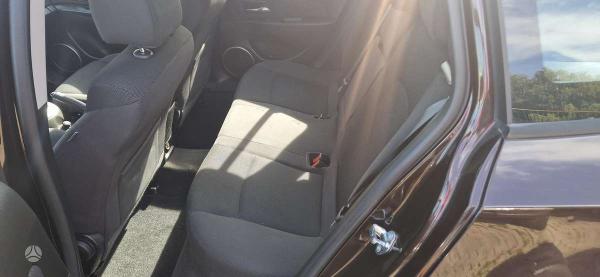 Brūns Chevrolet Cruze 2013 Marijampole, ar dzinēja tilpumu 1.40 L un nobraukumu 116 tūkst. km par 2700 €, foto 9 vietnē AUTOMOTO.COM.LV