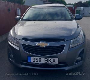 Grey Chevrolet Cruze 2014 in Tallinn, with an engine capacity of 1.80 L and mileage of 128 thousand km for 6000 €, photo 13 on AUTOMOTO.COM.LV