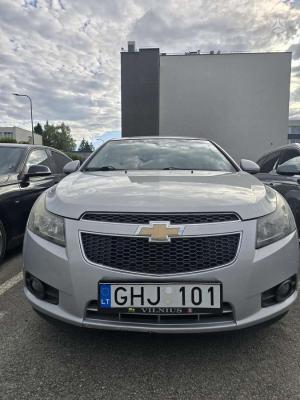 Серый Шевроле Круз 2009 в Каунас, объемом двигателя 1.60 л и пробегом 157 тыс. км за 2050 €, фото  на AUTOMOTO.COM.LV