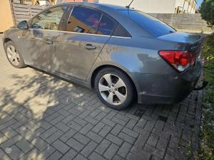 Pelēks Chevrolet Cruze 2010 Kauņa, ar dzinēja tilpumu 2.00 L un nobraukumu 350 tūkst. km par 1250 €, foto 7 vietnē AUTOMOTO.COM.LV