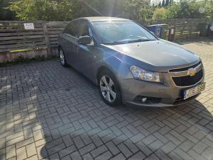Pelēks Chevrolet Cruze 2010 Kauņa, ar dzinēja tilpumu 2.00 L un nobraukumu 350 tūkst. km par 1250 €, foto 8 vietnē AUTOMOTO.COM.LV