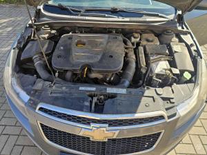 Pelēks Chevrolet Cruze 2010 Kauņa, ar dzinēja tilpumu 2.00 L un nobraukumu 350 tūkst. km par 1250 €, foto 11 vietnē AUTOMOTO.COM.LV