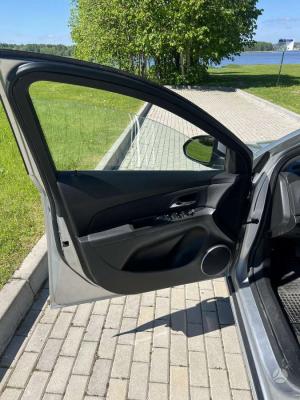 Pelēks Chevrolet Cruze 2011 Telšiai, ar dzinēja tilpumu 1.60 L un nobraukumu 164 tūkst. km par 3200 €, foto 15 vietnē AUTOMOTO.COM.LV