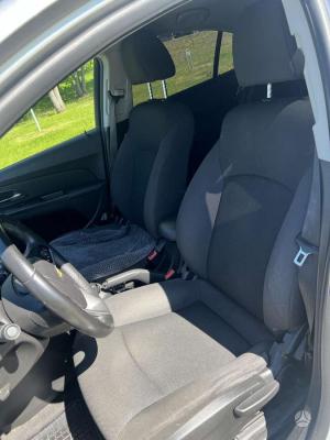 Pelēks Chevrolet Cruze 2011 Telšiai, ar dzinēja tilpumu 1.60 L un nobraukumu 164 tūkst. km par 3200 €, foto 20 vietnē AUTOMOTO.COM.LV