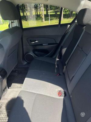 Pelēks Chevrolet Cruze 2011 Telšiai, ar dzinēja tilpumu 1.60 L un nobraukumu 164 tūkst. km par 3200 €, foto 22 vietnē AUTOMOTO.COM.LV