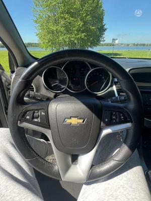 Pelēks Chevrolet Cruze 2011 Telšiai, ar dzinēja tilpumu 1.60 L un nobraukumu 164 tūkst. km par 3200 €, foto 23 vietnē AUTOMOTO.COM.LV