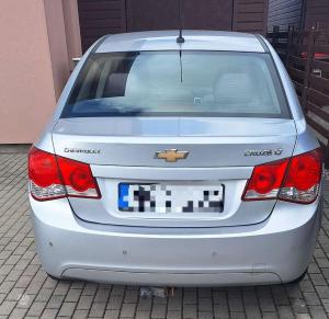 Pelēks Chevrolet Cruze 2011 Klaipėda, ar dzinēja tilpumu 2.00 L un nobraukumu 263 tūkst. km par 800 €, foto 1 vietnē AUTOMOTO.COM.LV