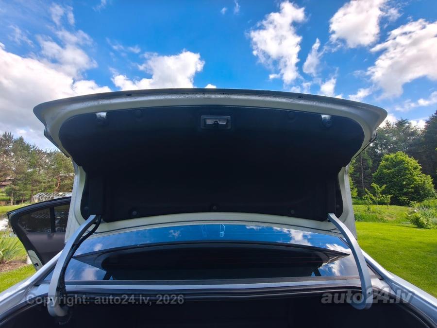 Pelēks Chevrolet Cruze 2013 Tallina, ar dzinēja tilpumu 1.60 L un nobraukumu 216 tūkst. km par 1700 €, foto 5 vietnē AUTOMOTO.COM.LV