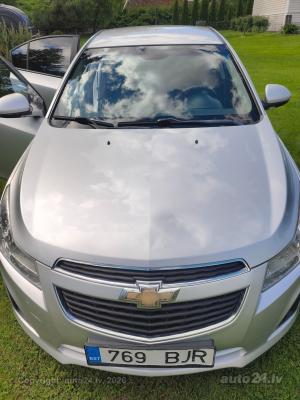 Pelēks Chevrolet Cruze 2013 Tallina, ar dzinēja tilpumu 1.60 L un nobraukumu 216 tūkst. km par 1700 €, foto 8 vietnē AUTOMOTO.COM.LV