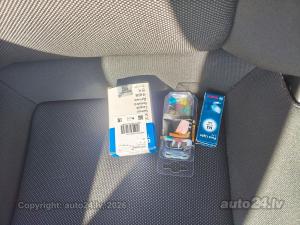 Pelēks Chevrolet Cruze 2013 Tallina, ar dzinēja tilpumu 1.60 L un nobraukumu 216 tūkst. km par 1700 €, foto 23 vietnē AUTOMOTO.COM.LV