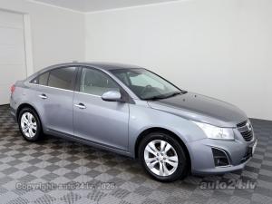 Pelēks Chevrolet Cruze 2013 Tallina, ar dzinēja tilpumu 1.80 L un nobraukumu 148 tūkst. km par 3299 €, foto  vietnē AUTOMOTO.COM.LV