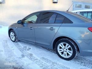 Pelēks Chevrolet Cruze 2013 Tallina, ar dzinēja tilpumu 0.00 L un nobraukumu 267 tūkst. km par 6000 €, foto  vietnē AUTOMOTO.COM.LV