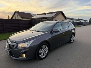 Grey Chevrolet Cruze 2013 in Klaipeda, with an engine capacity of 2.00 L and mileage of 276 thousand km for 2850 €, photo  on AUTOMOTO.COM.LV