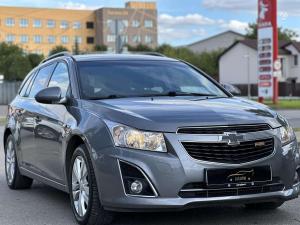 Grey Chevrolet Cruze 2013 in Siauliai, with an engine capacity of 1.69 L and mileage of 264 thousand km for 4350 €, photo 7 on AUTOMOTO.COM.LV