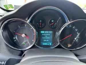 Grey Chevrolet Cruze 2013 in Siauliai, with an engine capacity of 1.69 L and mileage of 264 thousand km for 4350 €, photo 24 on AUTOMOTO.COM.LV