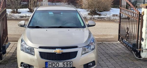 Chevrolet Cruze 2012 in Alytus, with an engine capacity of 1.60 L and mileage of 152 thousand km for 2950 €, photo 2 on AUTOMOTO.COM.LV