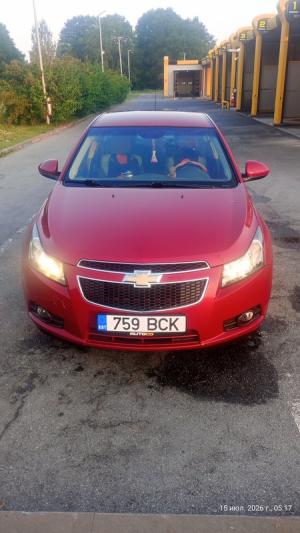 Sarkans Chevrolet Cruze 2010 Tallina, ar dzinēja tilpumu 0.00 L un nobraukumu 88 tūkst. km par 2400 €, foto 10 vietnē AUTOMOTO.COM.LV