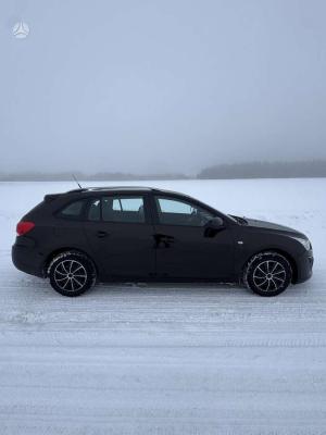 Red Chevrolet Cruze 2012 in Birzai, with an engine capacity of 1.69 L and mileage of 249 thousand km for 2999 €, photo 9 on AUTOMOTO.COM.LV