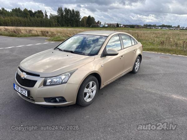 Chevrolet Cruze 2010 Tartu, ar dzinēja tilpumu 1.80 L un nobraukumu 121 tūkst. km par 3000 €, foto 1 vietnē AUTOMOTO.COM.LV