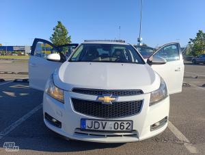 Chevrolet Cruze 2011 in Vilnius, with an engine capacity of 1.40 L and mileage of 138 thousand km for 4500 €, photo 8 on AUTOMOTO.COM.LV