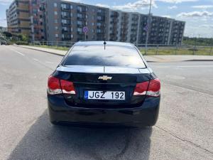 Chevrolet Cruze 2011 in Vilnius, with an engine capacity of 1.99 L and mileage of 204 thousand km for 3000 €, photo 7 on AUTOMOTO.COM.LV