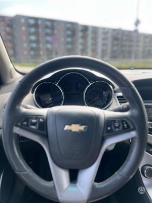 Chevrolet Cruze 2011 in Vilnius, with an engine capacity of 1.99 L and mileage of 204 thousand km for 3000 €, photo 14 on AUTOMOTO.COM.LV
