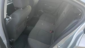 Chevrolet Cruze 2012 in Vilnius, with an engine capacity of 2.00 L and mileage of 256 thousand km for 3250 €, photo 8 on AUTOMOTO.COM.LV