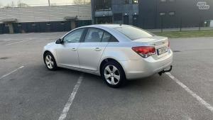 Chevrolet Cruze 2012 in Vilnius, with an engine capacity of 2.00 L and mileage of 256 thousand km for 3250 €, photo 11 on AUTOMOTO.COM.LV