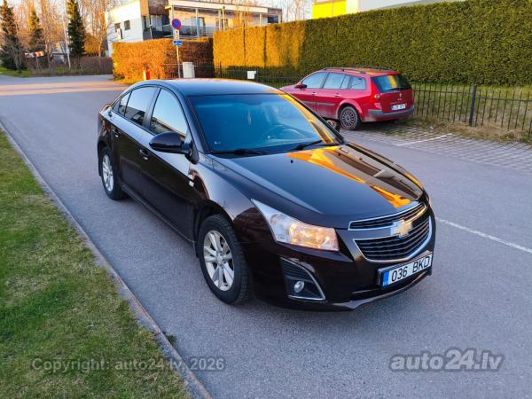 Chevrolet Cruze 2013 Tallina, ar dzinēja tilpumu 1.80 L un nobraukumu 217 tūkst. km par 2900 €, foto 2 vietnē AUTOMOTO.COM.LV
