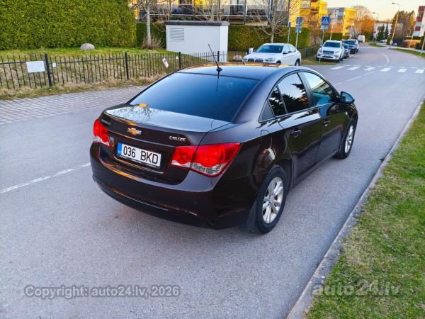 Chevrolet Cruze 2013 Tallina, ar dzinēja tilpumu 1.80 L un nobraukumu 217 tūkst. km par 2900 €, foto 4 vietnē AUTOMOTO.COM.LV