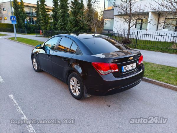 Chevrolet Cruze 2013 Tallina, ar dzinēja tilpumu 1.80 L un nobraukumu 217 tūkst. km par 2900 €, foto 5 vietnē AUTOMOTO.COM.LV