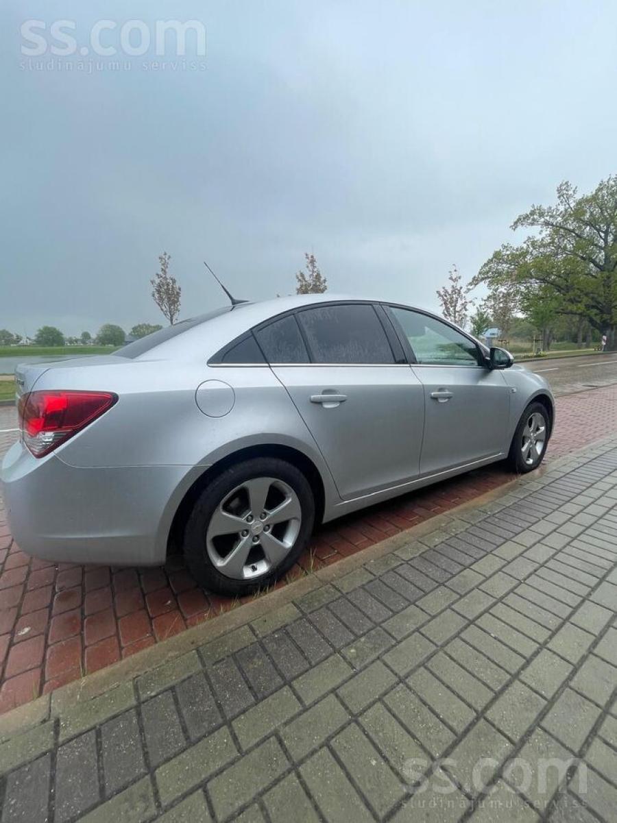 Chevrolet Cruze 2013 Ventspils, ar dzinēja tilpumu 2.00 L un nobraukumu 193 tūkst. km par 4000 €, foto 5 vietnē AUTOMOTO.COM.LV