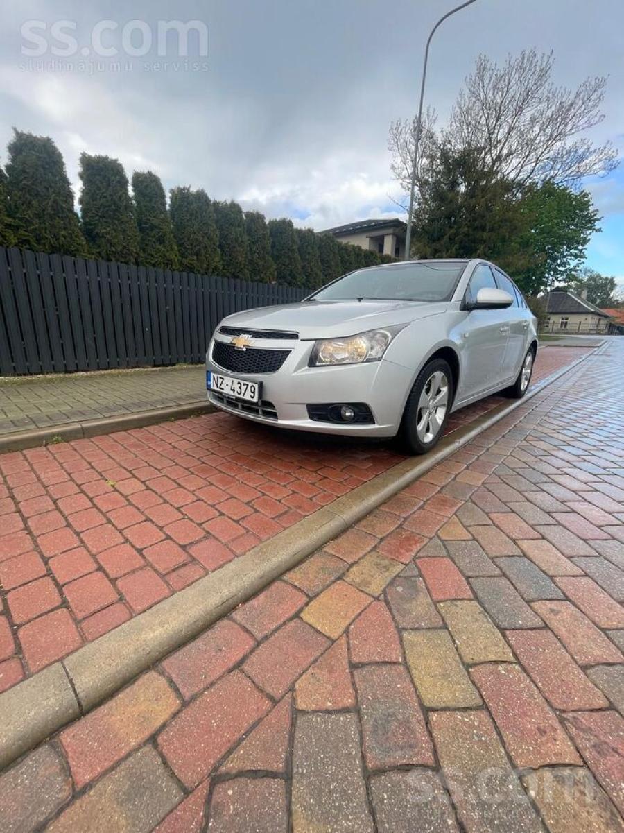 Chevrolet Cruze 2013 Ventspils, ar dzinēja tilpumu 2.00 L un nobraukumu 193 tūkst. km par 4000 €, foto 7 vietnē AUTOMOTO.COM.LV