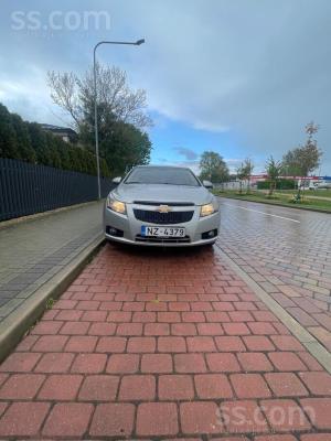 Chevrolet Cruze 2013 Ventspils, ar dzinēja tilpumu 2.00 L un nobraukumu 193 tūkst. km par 4000 €, foto 8 vietnē AUTOMOTO.COM.LV