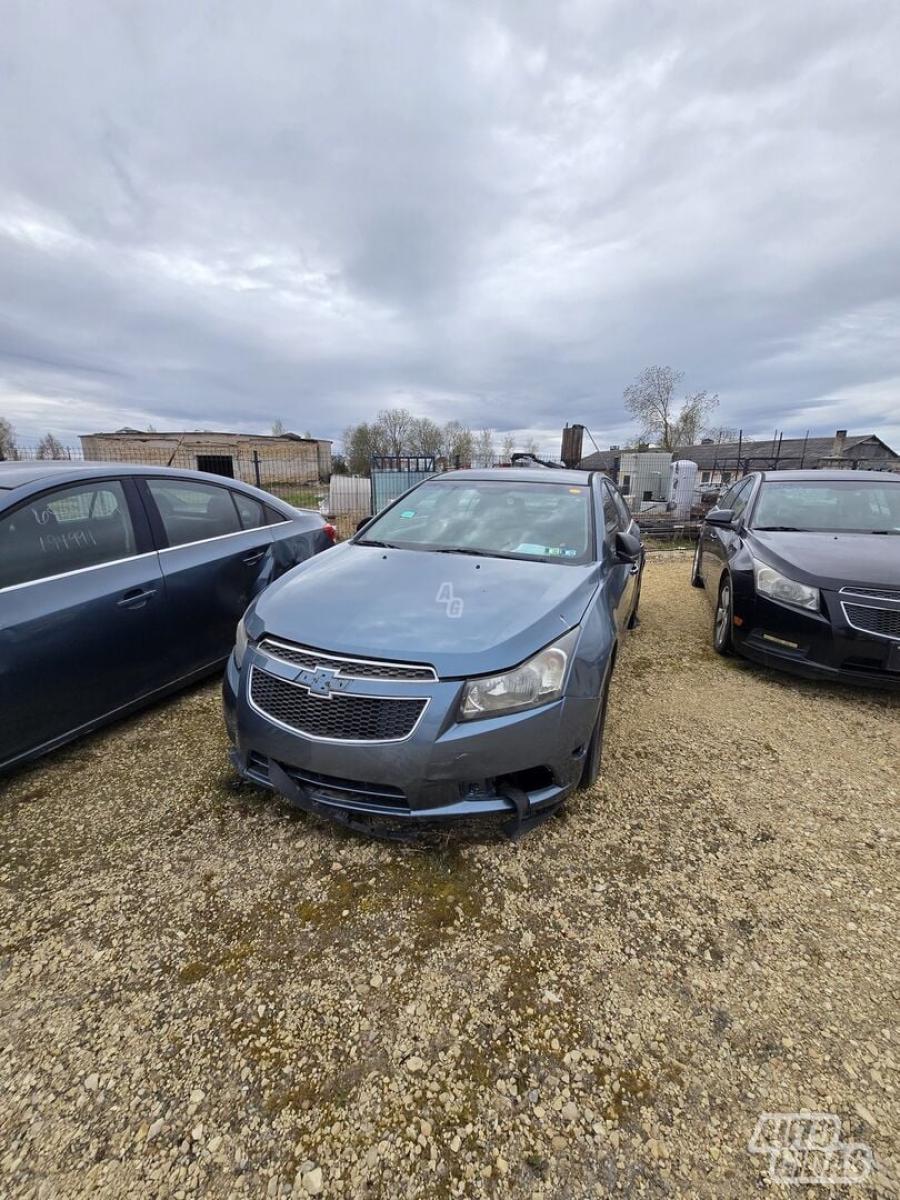 Chevrolet Cruze 2016 Šauļi, ar dzinēja tilpumu 1.40 L un nobraukumu 120 tūkst. km par 1100 €, foto 13 vietnē AUTOMOTO.COM.LV
