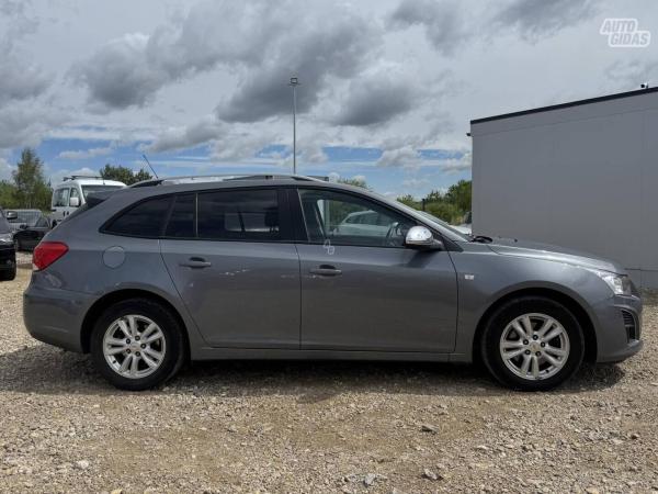 Chevrolet Cruze 2012 in Siauliai, with an engine capacity of 2.00 L and mileage of 195 thousand km for 3150 €, photo 6 on AUTOMOTO.COM.LV